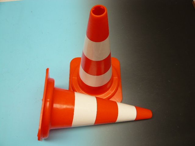 Pilon oranje 50 cm | Landbouwwinkel.nl, dé agrarische webshop